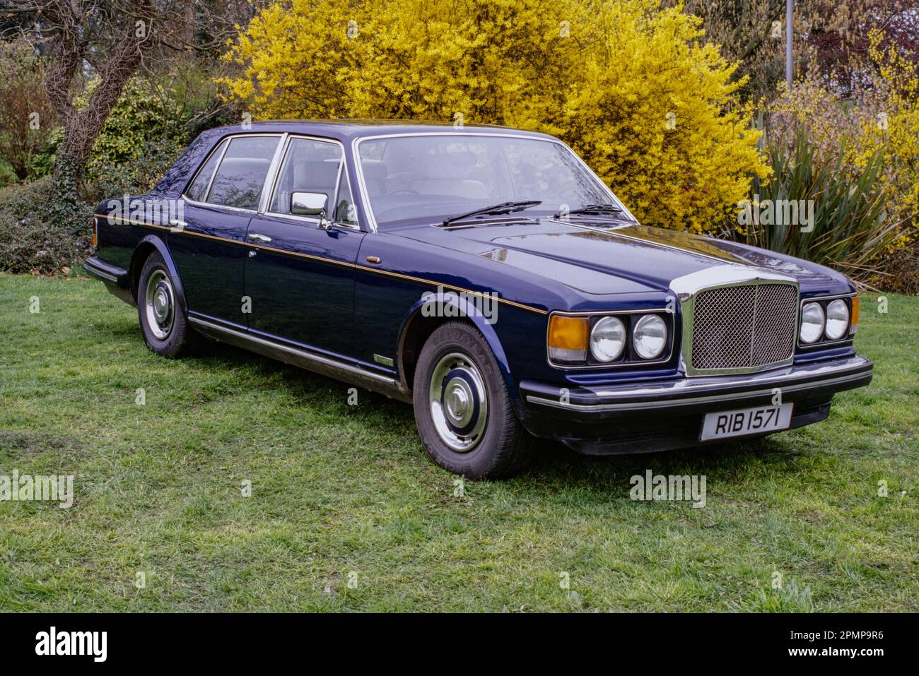 Bentley Turbo R car Stock Photo - Alamy
