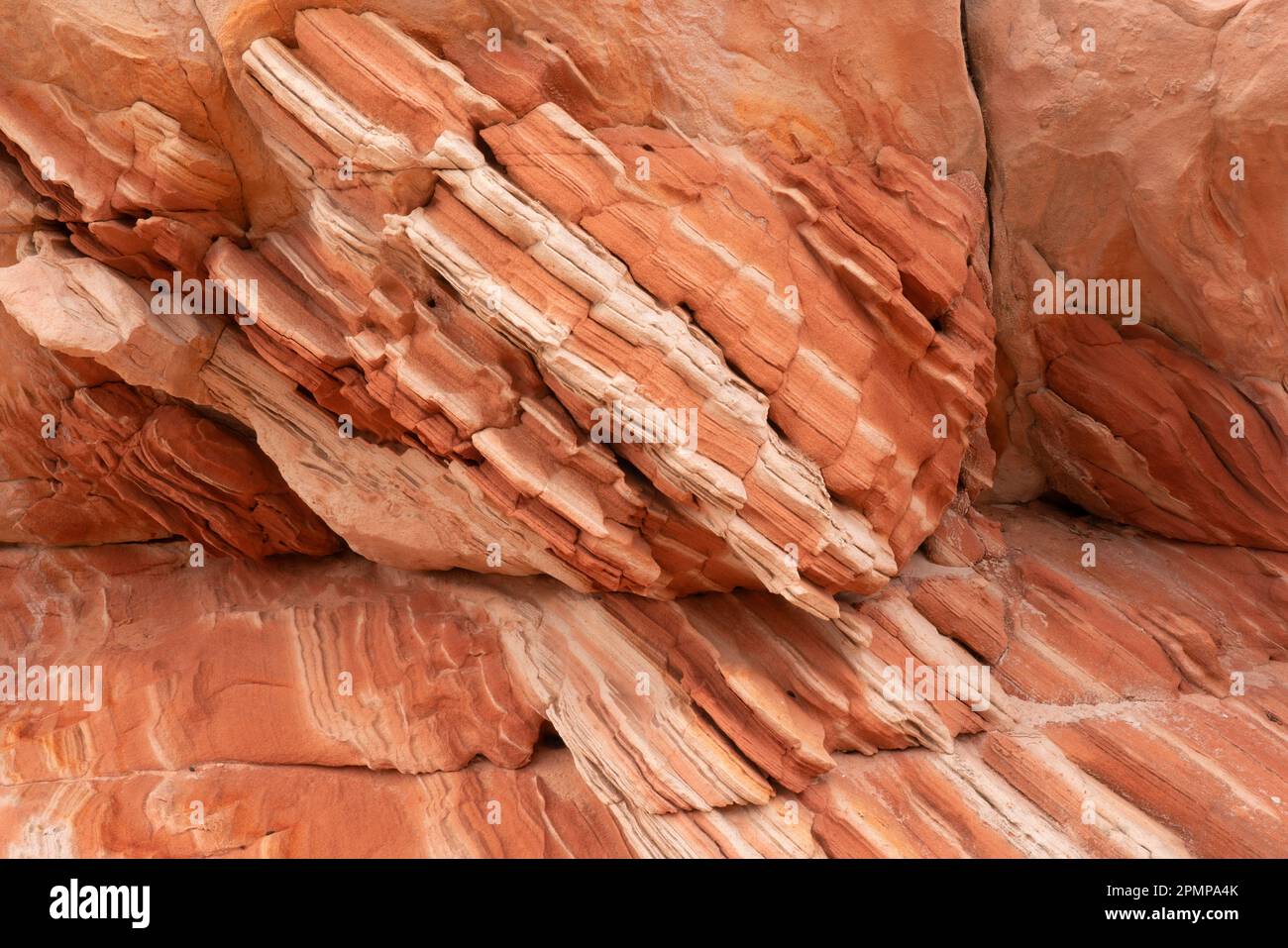 Erosion patterns in sandstone rock hi-res stock photography and images ...
