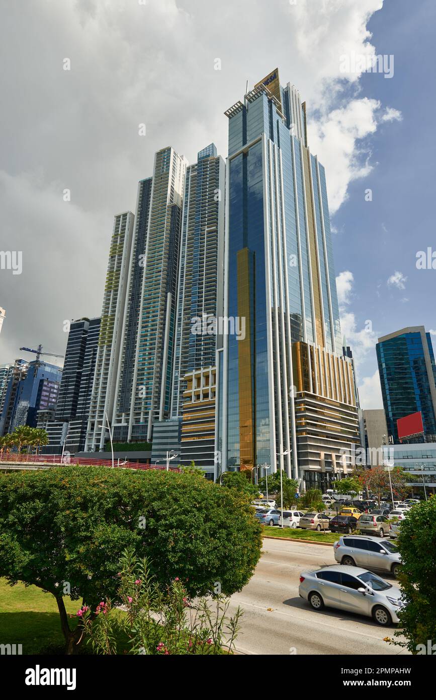 Cinta costera panama city republic hi-res stock photography and images ...