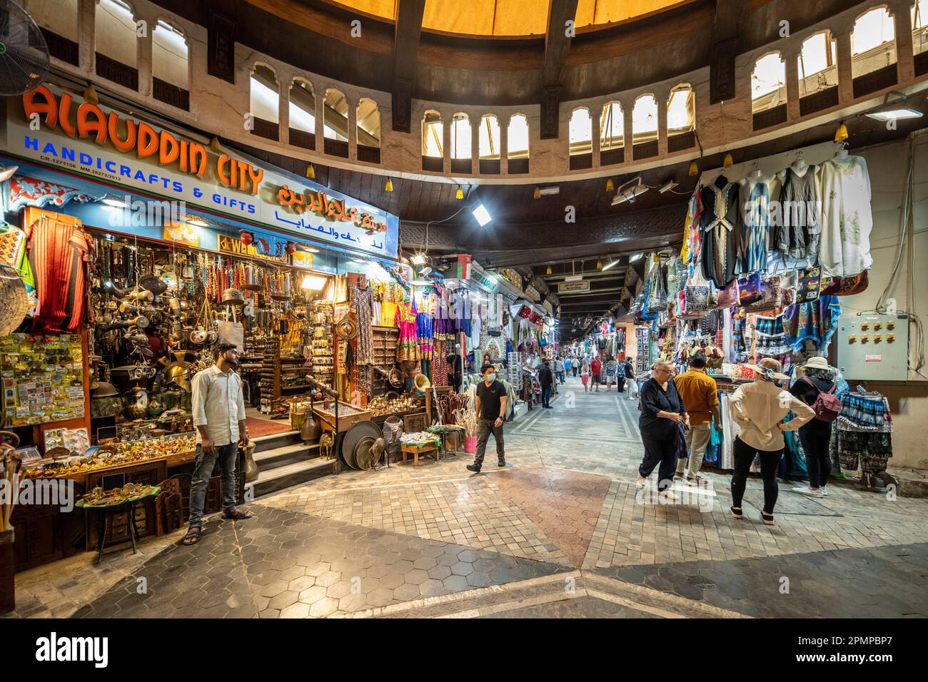 City centre, Suok in Oman Stock Photo - Alamy