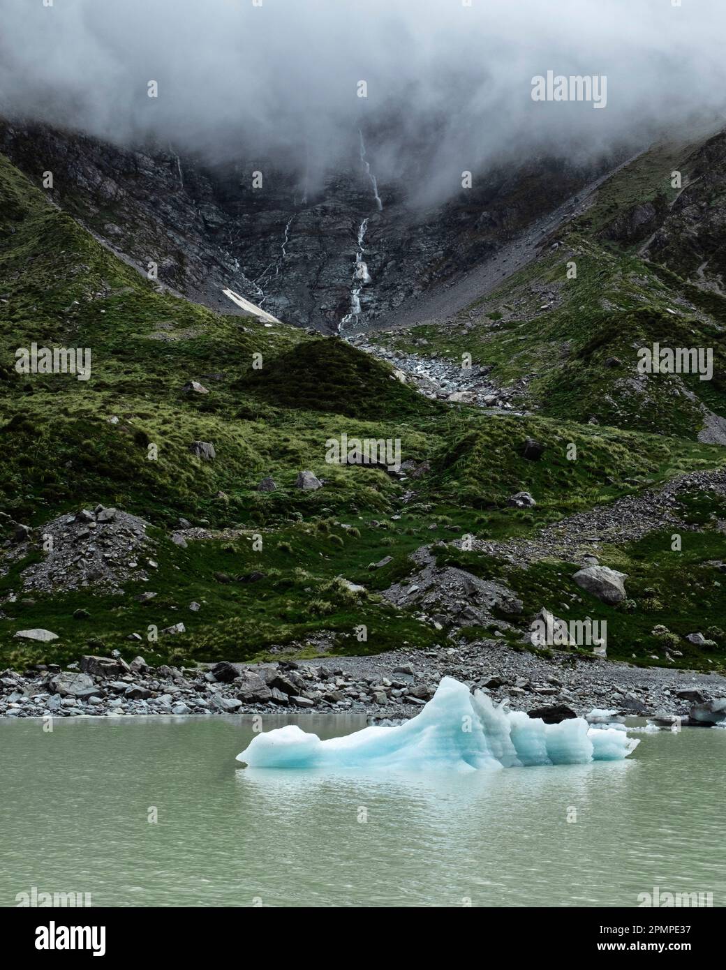 Glacier in Aoraki Mount Cook National Park, New Zealand, Hooker Valley ...