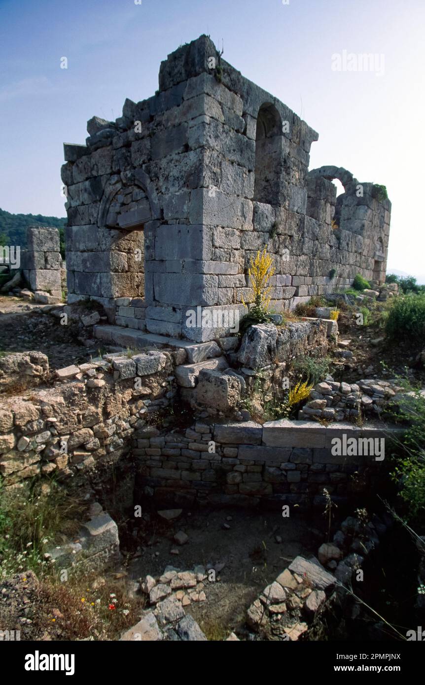 Buildings and ruins hi-res stock photography and images - Alamy