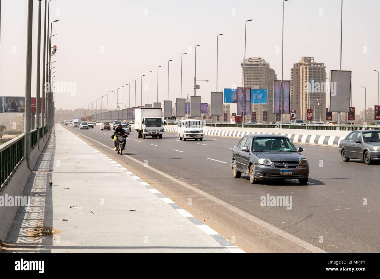 Cairo bridge hi-res stock photography and images - Alamy
