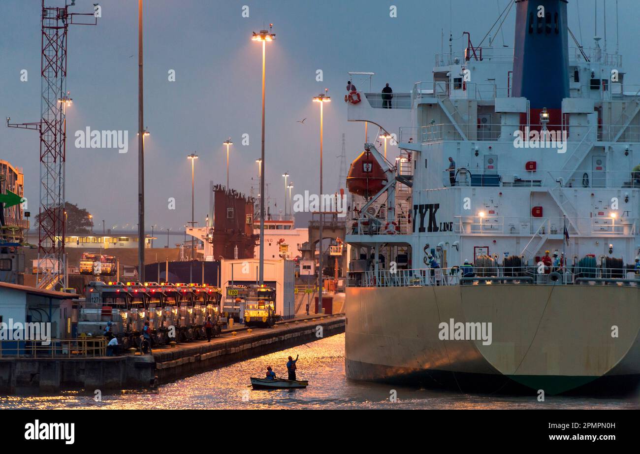 Ship passes through a lock in the Panama Canal; Panama Stock Photo - Alamy