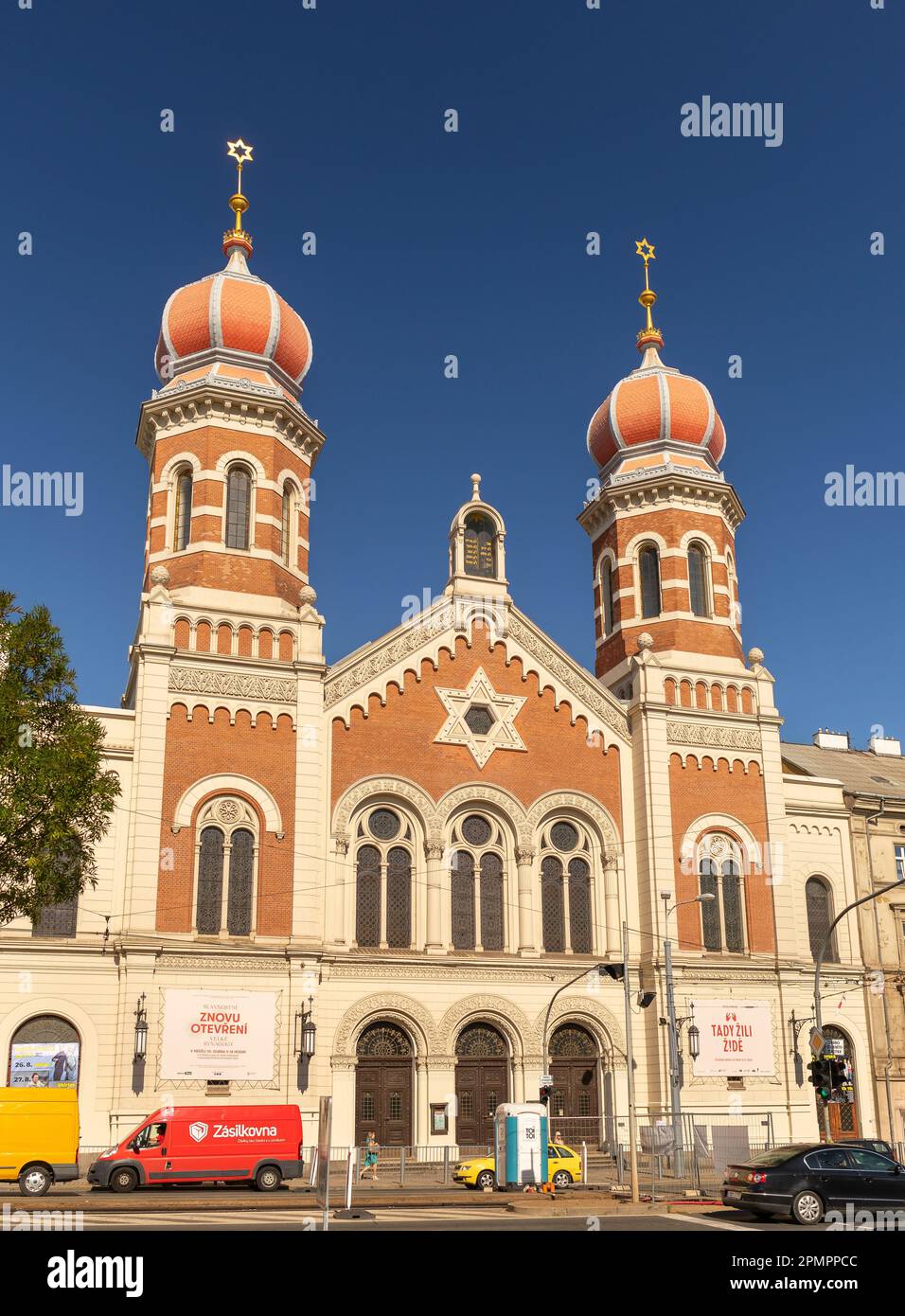 Synagogue czech rephublic hi-res stock photography and images - Alamy