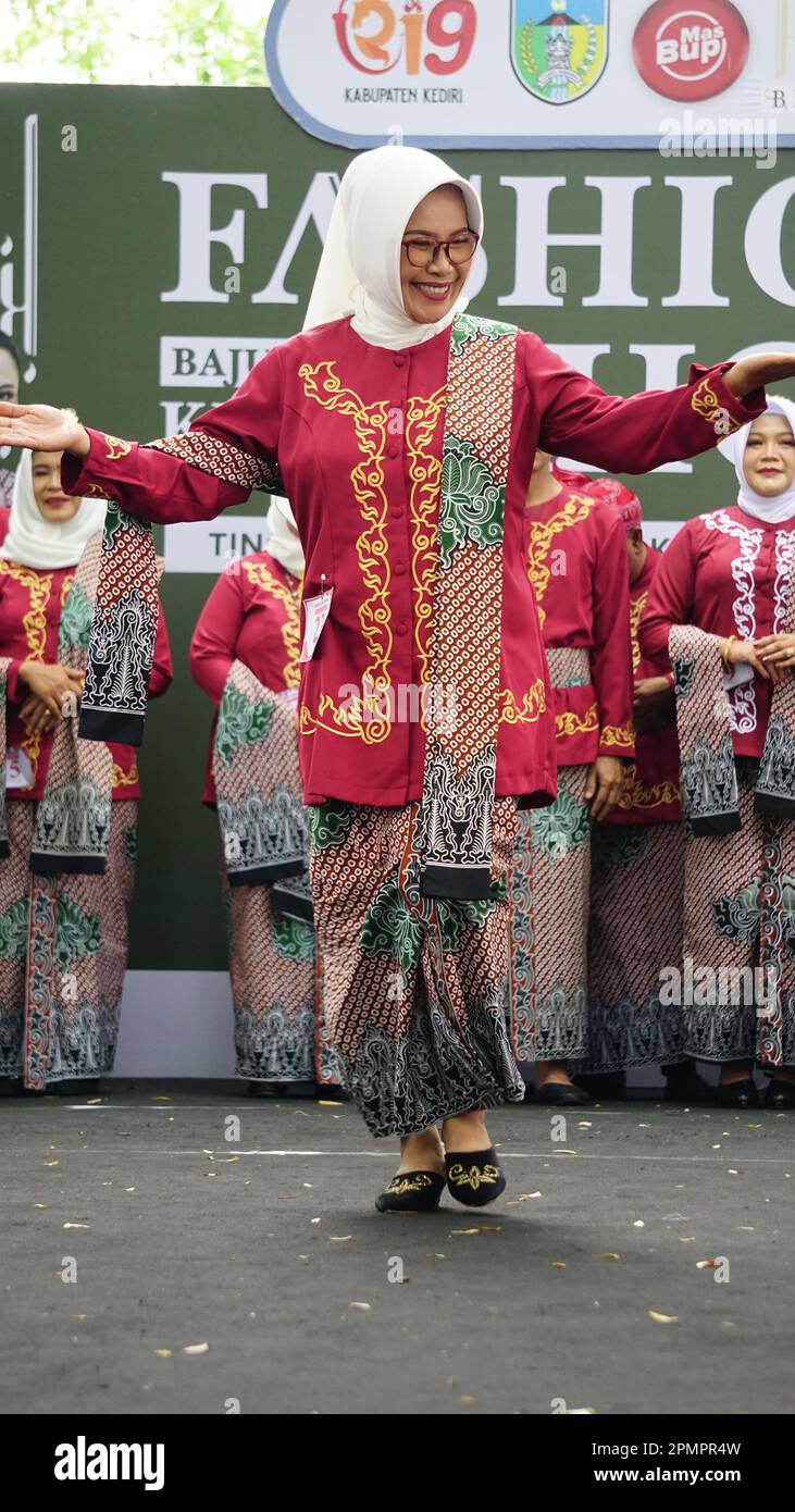 Indonesian Women Clothing