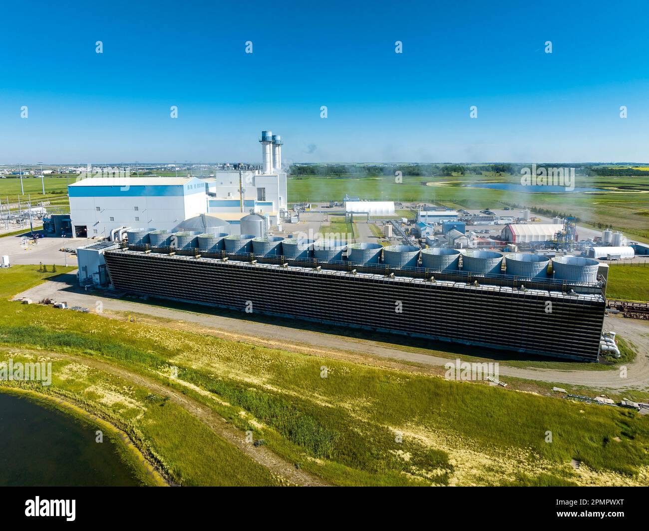 Electricity generating plant hi-res stock photography and images - Alamy