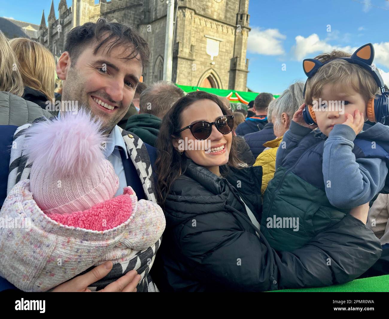 David and Lucy Brunker with their children Bea and Elliot before US ...