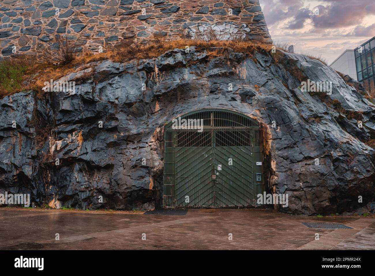 Cave gates hi-res stock photography and images - Alamy