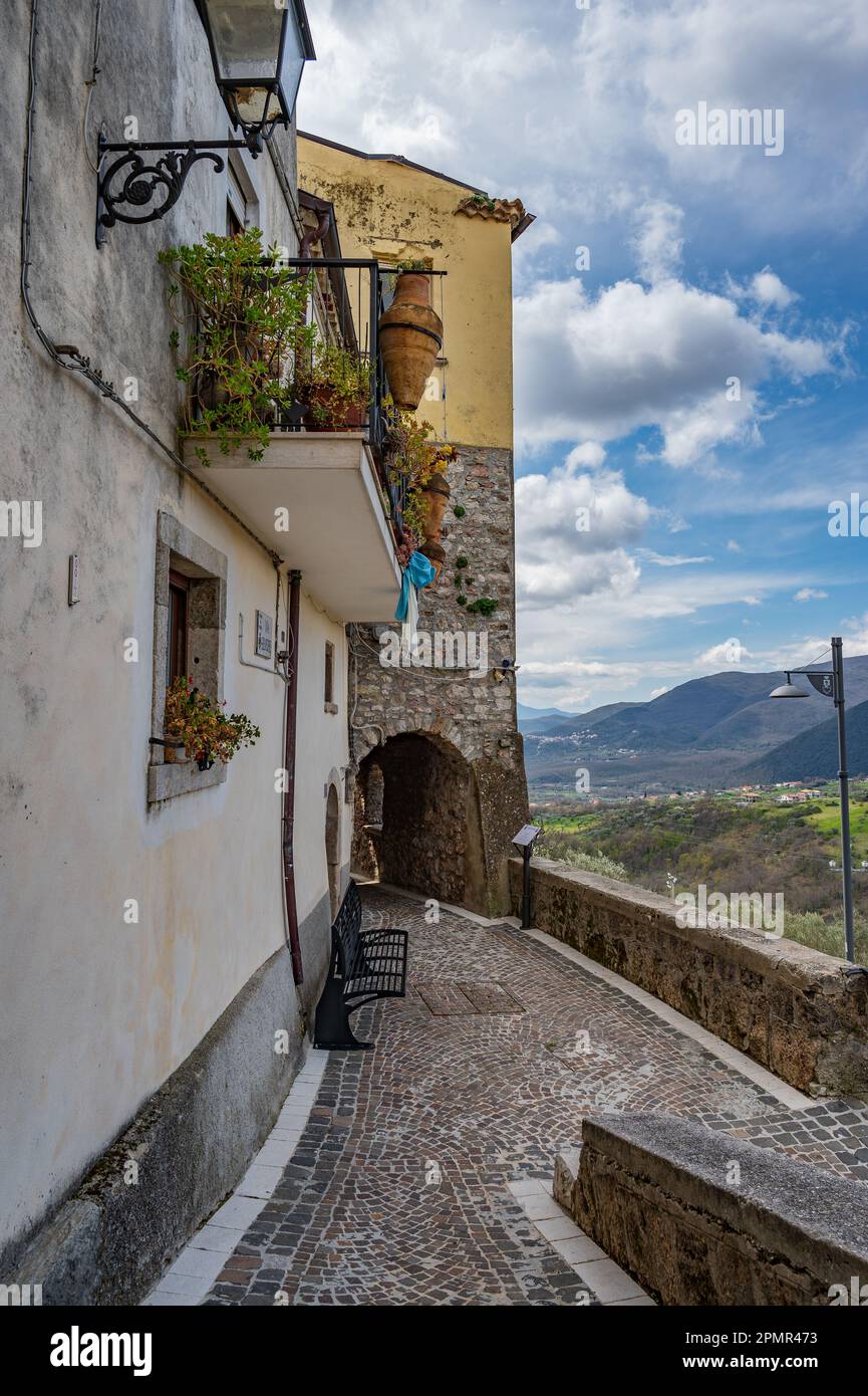 Fornelli, italian municipality of 1,883 inhabitants in the province of ...