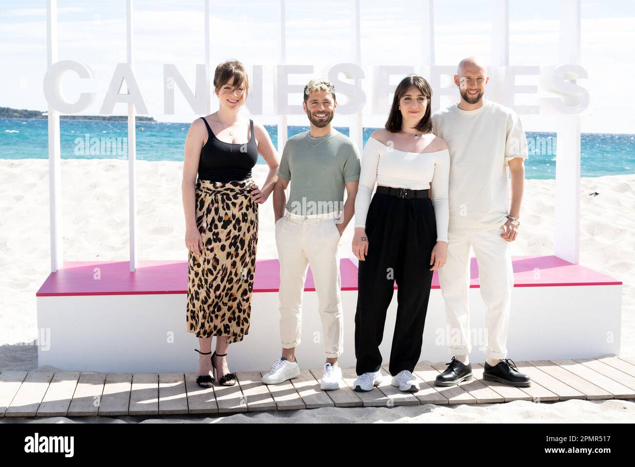 Sarah rashidian and lucas k jones hi-res stock photography and images ...