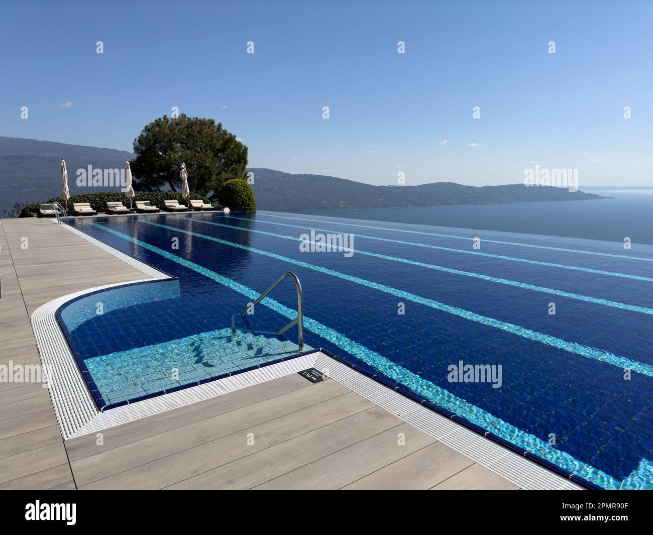 a beautiful view of the lake from the "Infinity pool Stock Photo - Alamy