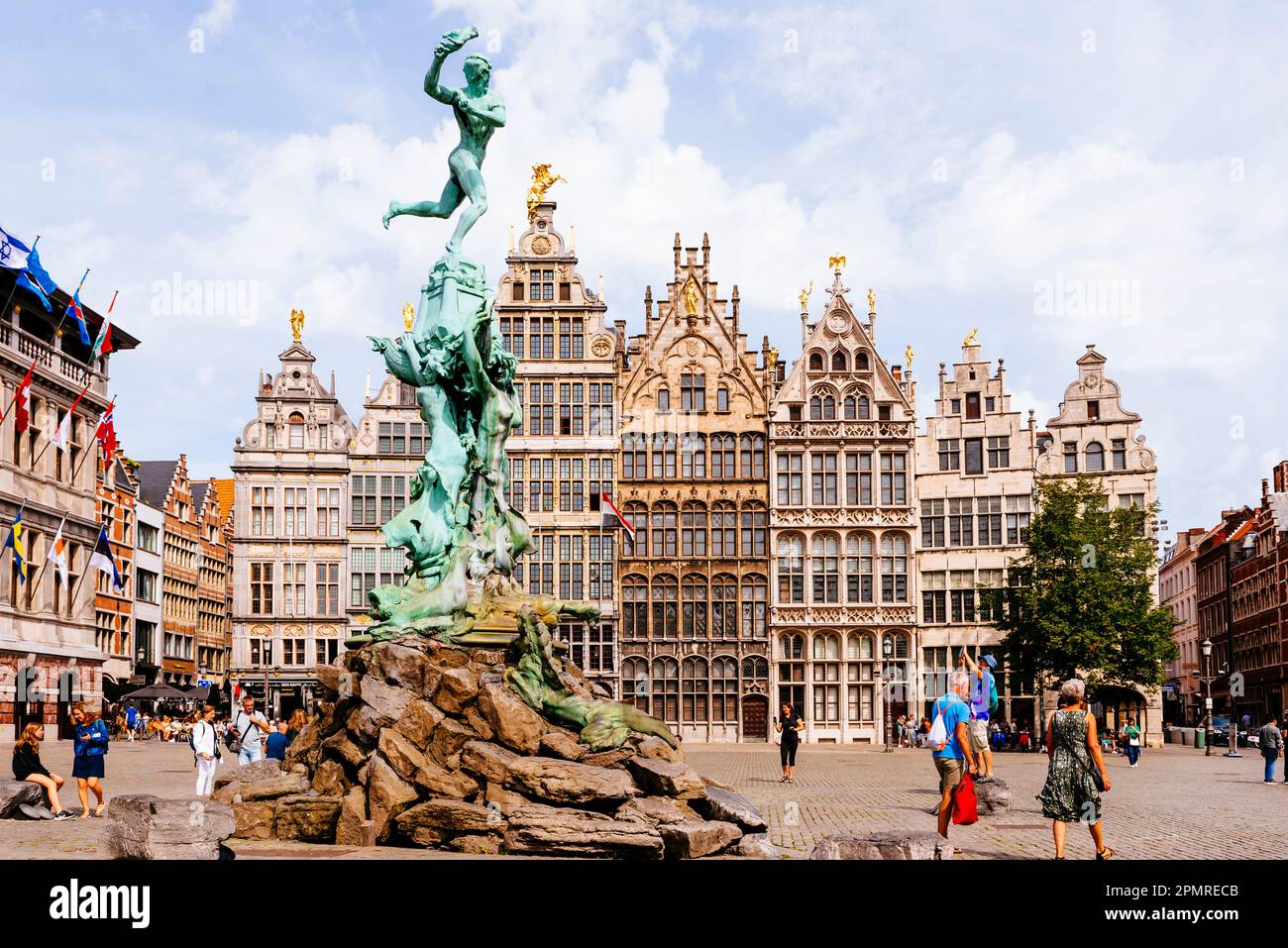 Guild houses in the Grote Markt with the Brabo Fountain. Guild Houses ...