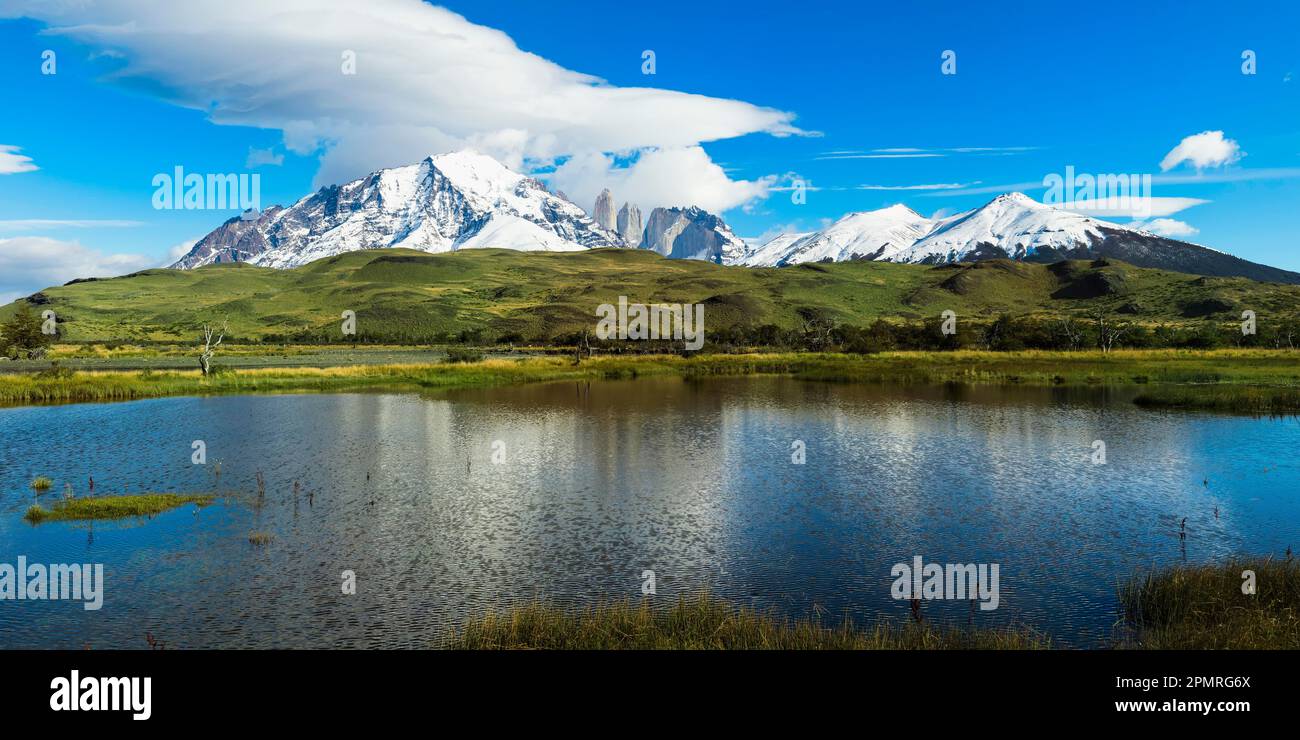 Panorama torres cuernos del hi-res stock photography and images - Alamy