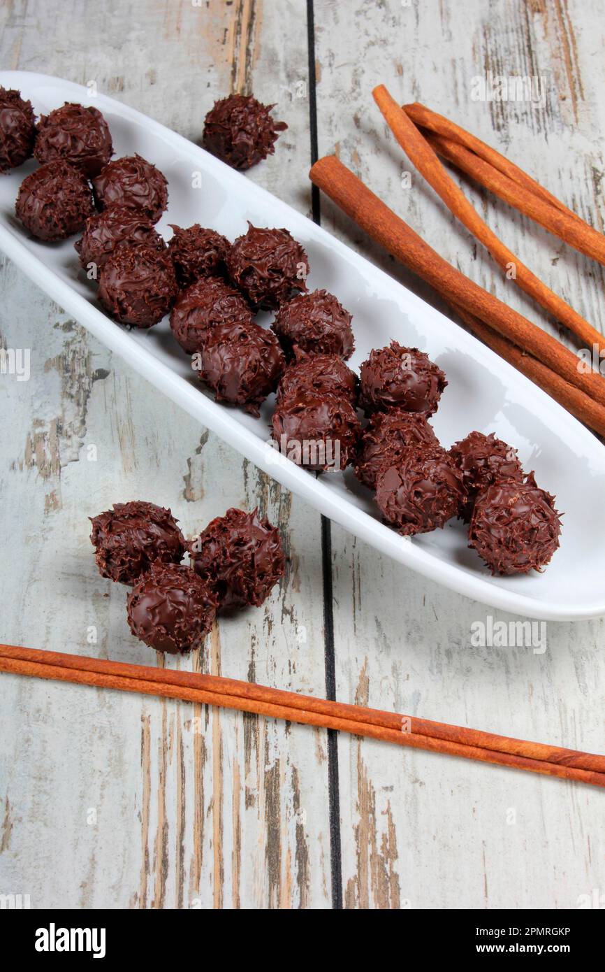 Yolked hi-res stock photography and images - Alamy