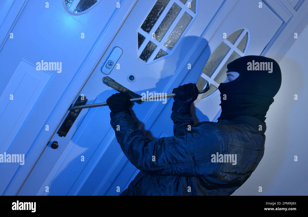 Symbol photo, housebreaking Stock Photo - Alamy