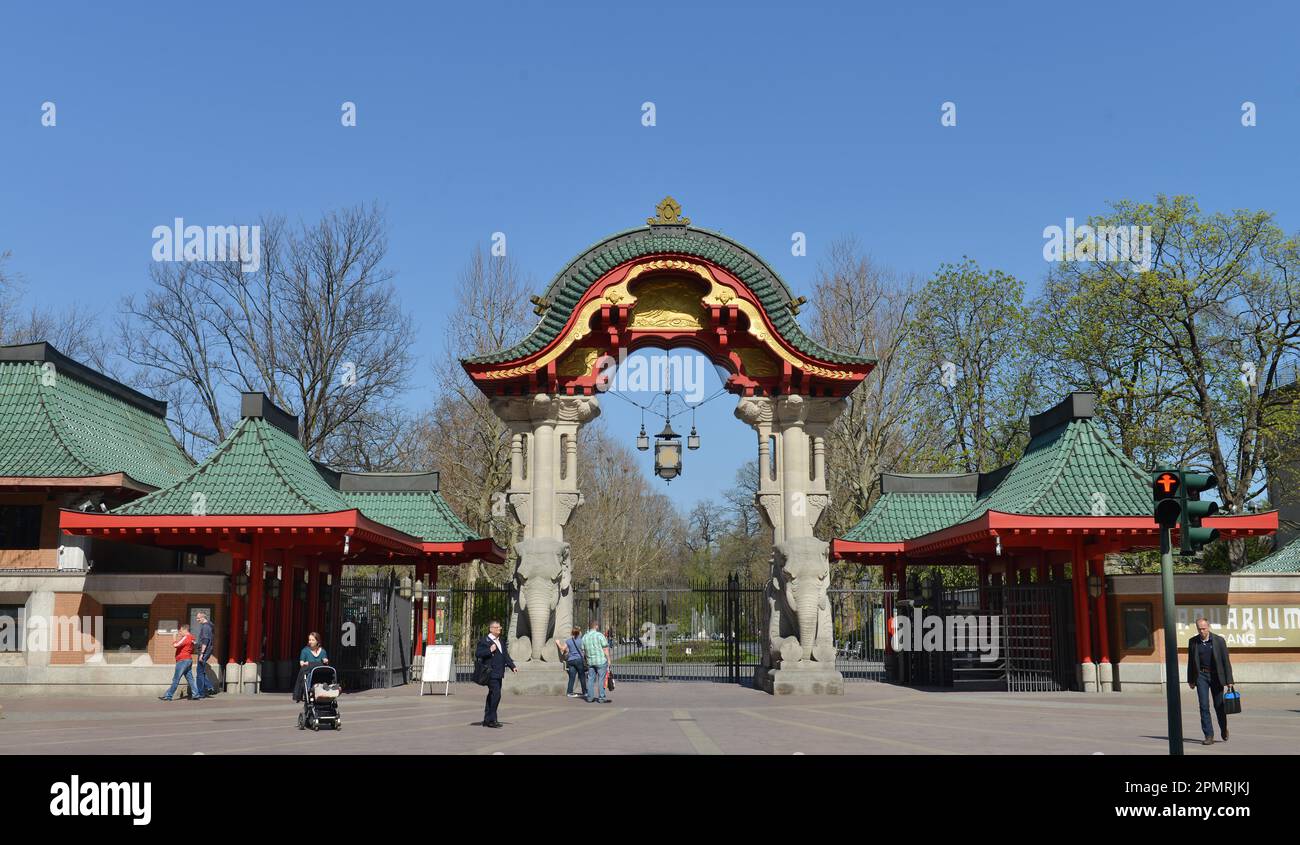 Elephant Gate, Zoological Garden, Budapester Strasse, Tiergarten ...