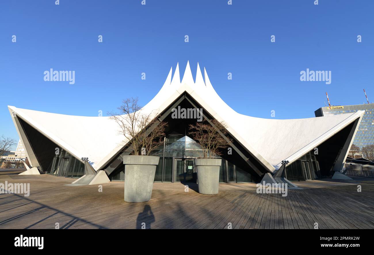 Berlin germany roof tempodrom hi-res stock photography and images - Alamy