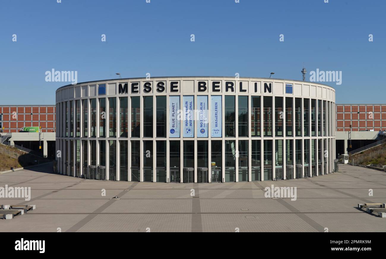 Messe berlin exhibition south hi-res stock photography and images - Alamy