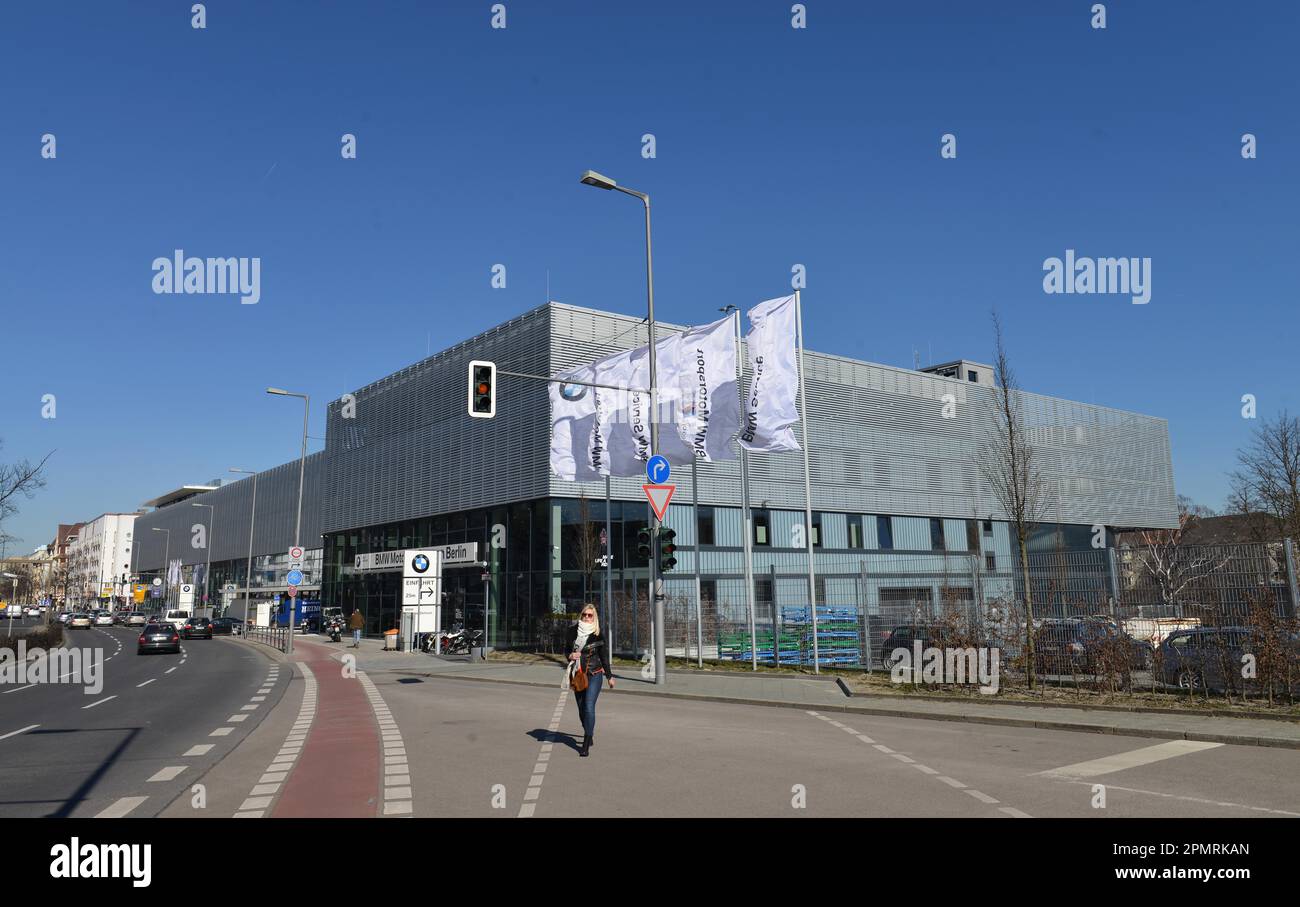 Bmw branch hi-res stock photography and images - Alamy