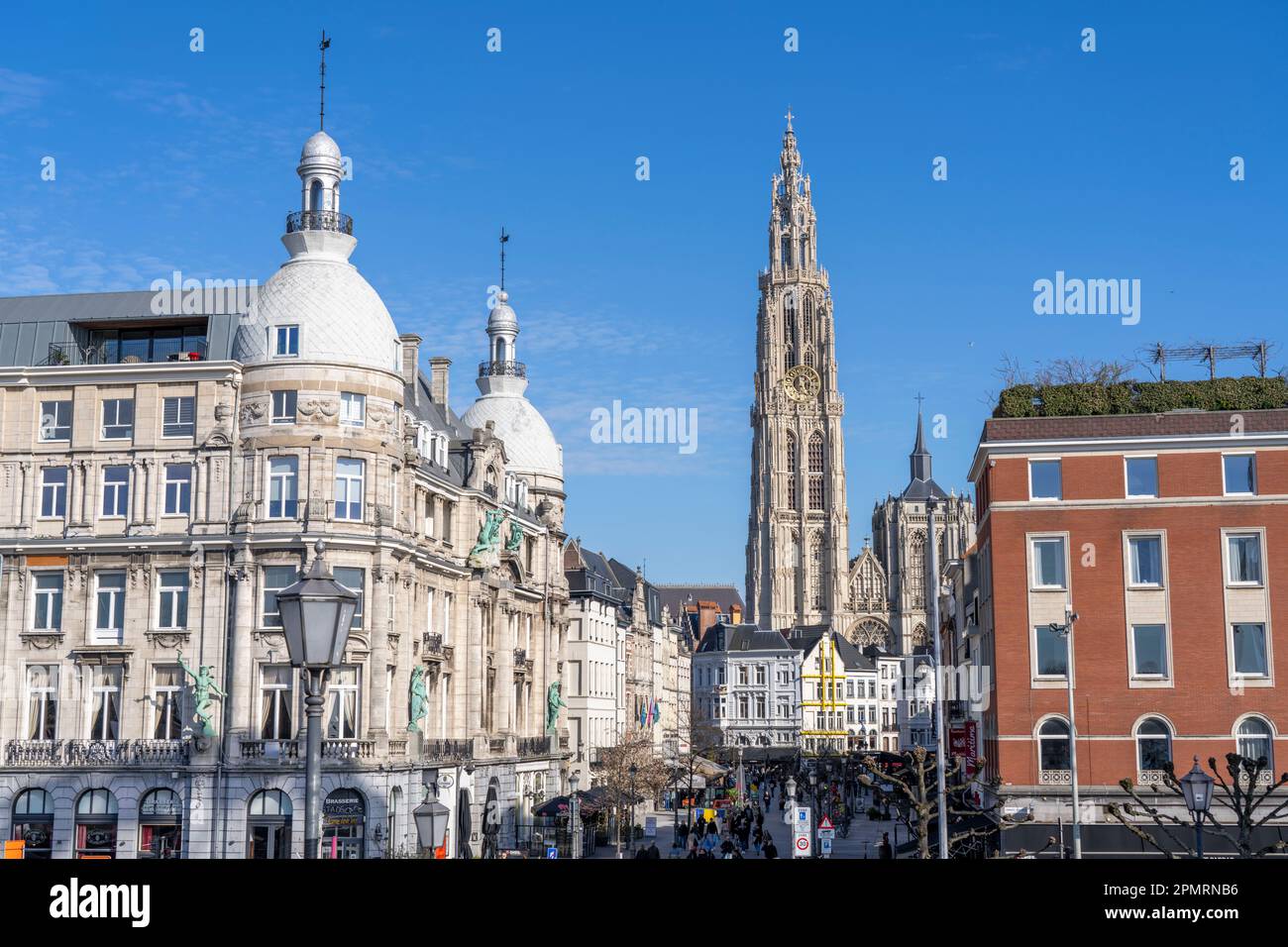 Old Town, Cathedral of Our Lady, Houses on Suikerrui, Antwerp, Flanders ...