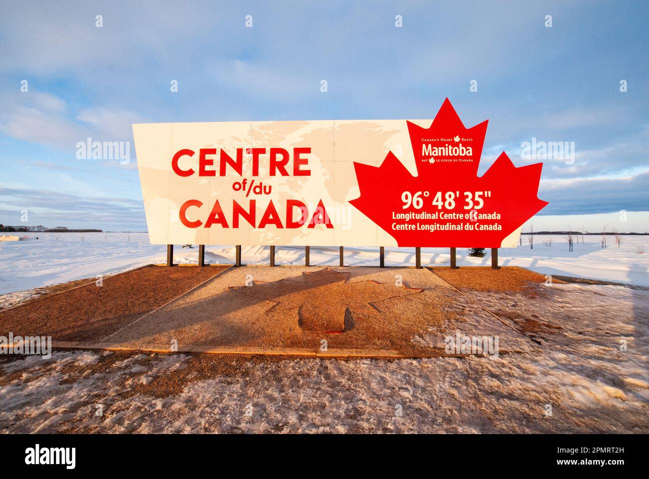 The longitudinal centre of canada sign hi-res stock photography and ...