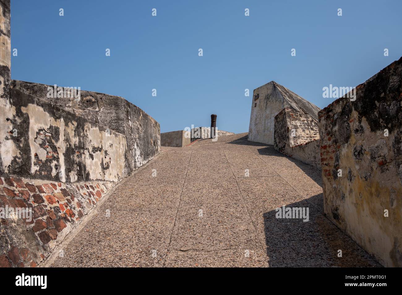 View of the ramparts of the San Felipe de Barajas fortress Stock Photo ...