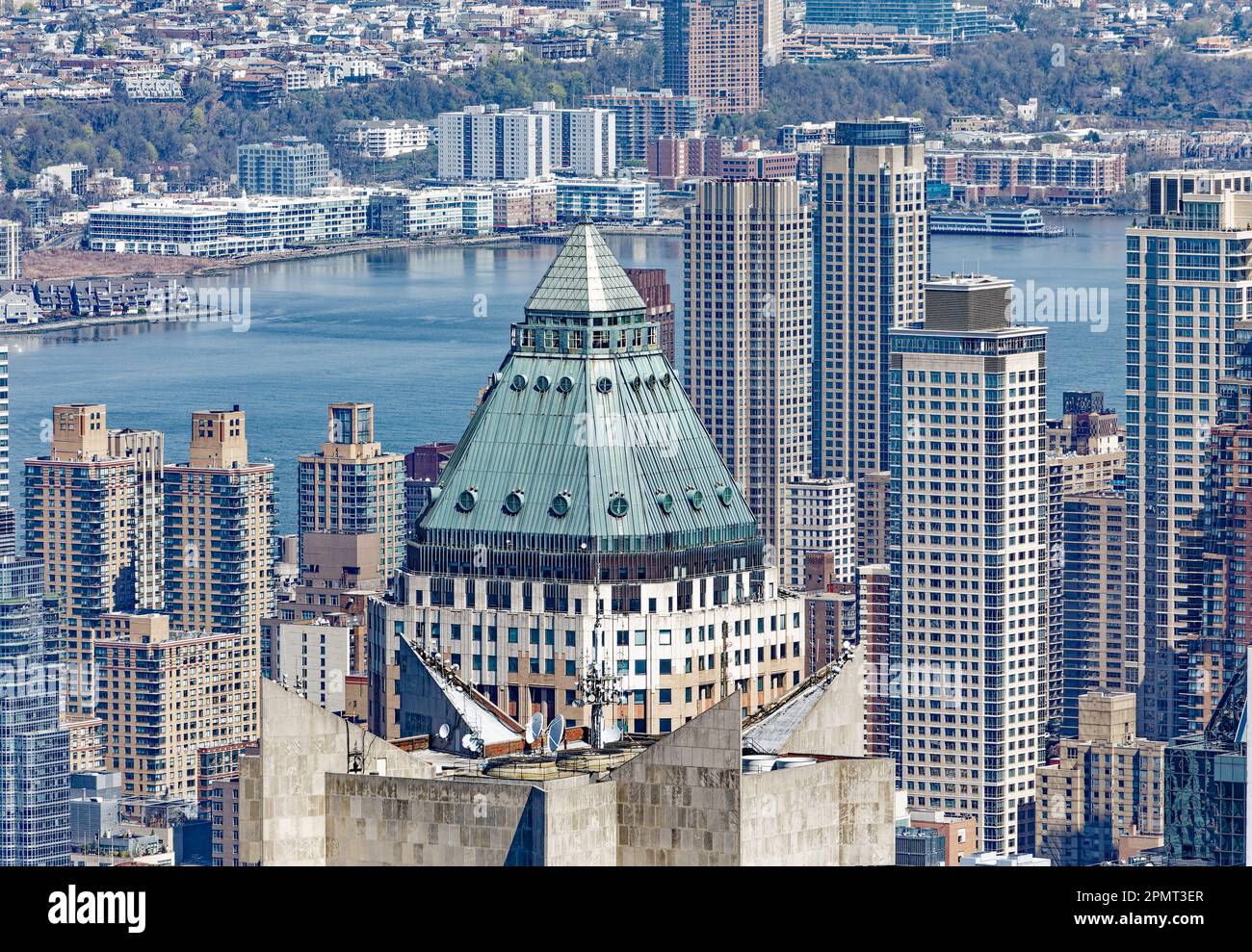 825 8th ave hi-res stock photography and images - Alamy