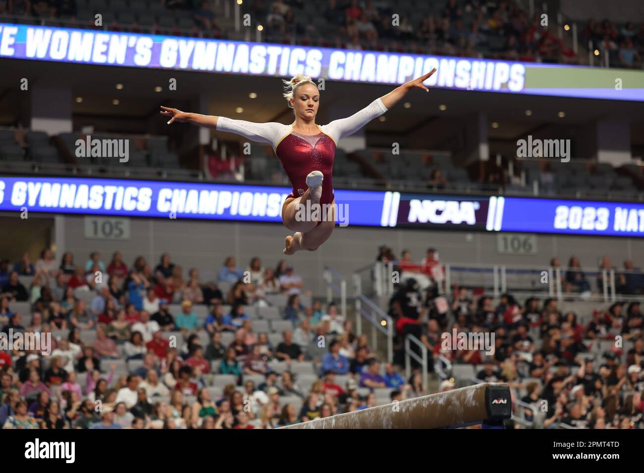University of arizona gymnastics hi-res stock photography and images ...