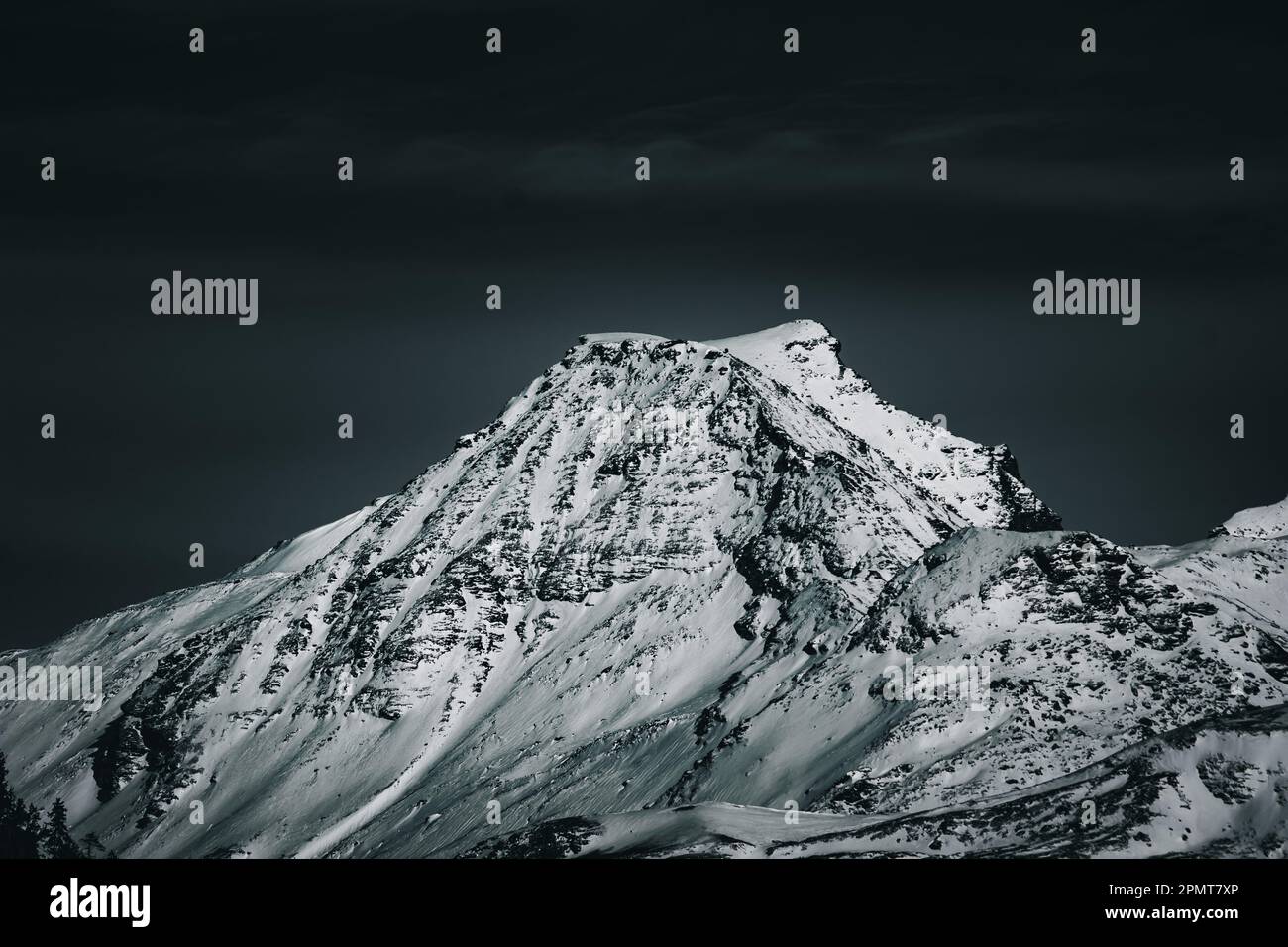 Himalayan travel hi-res stock photography and images - Alamy