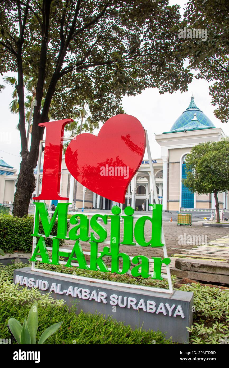Surabaya Indonesia 25th Dec 2022: the sign "I love Masjid Al-Akbar" in ...