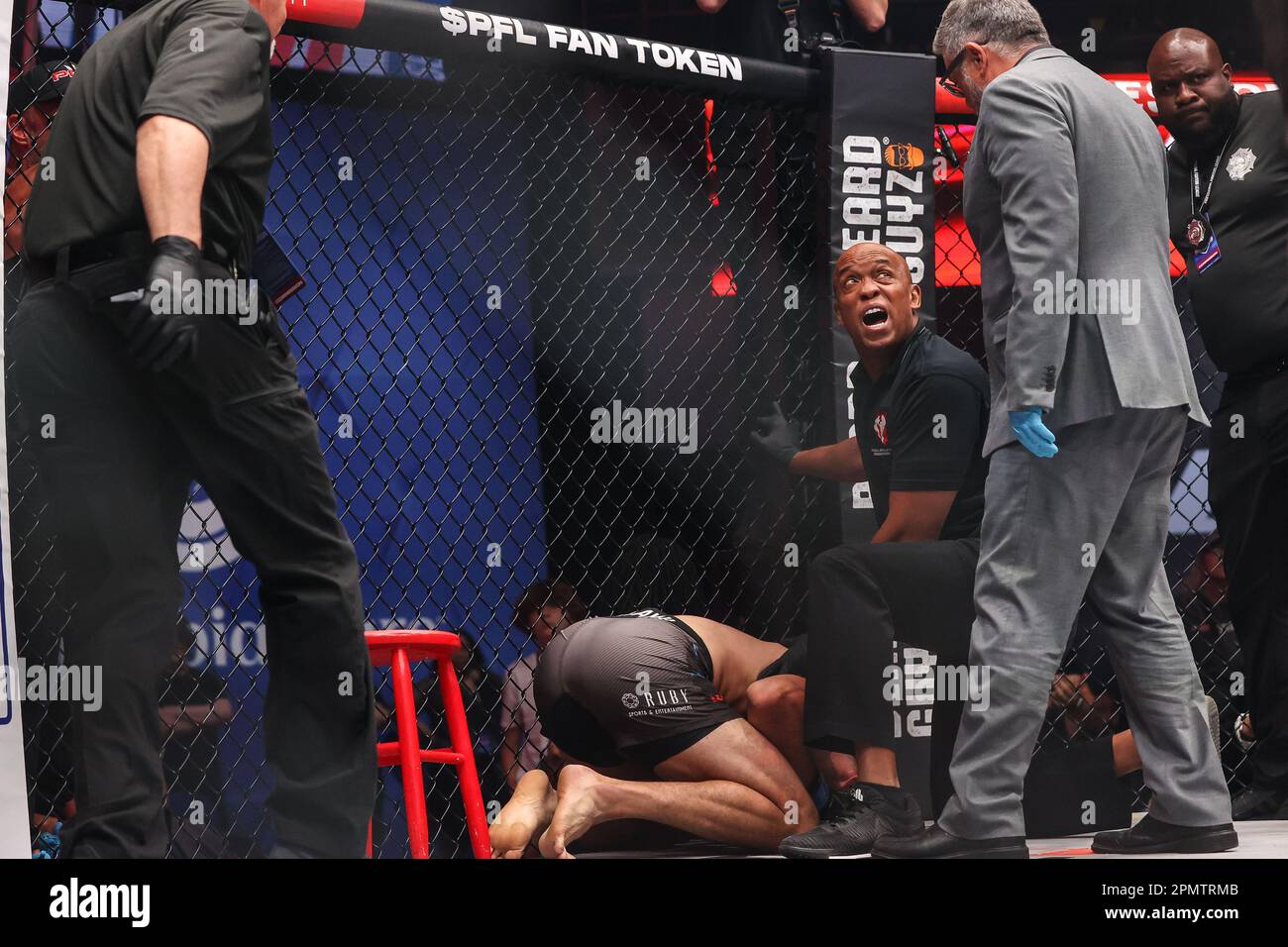 Las Vegas, NV, USA. 14th Apr, 2023. Referee Mark Smith checks on Jarrah ...