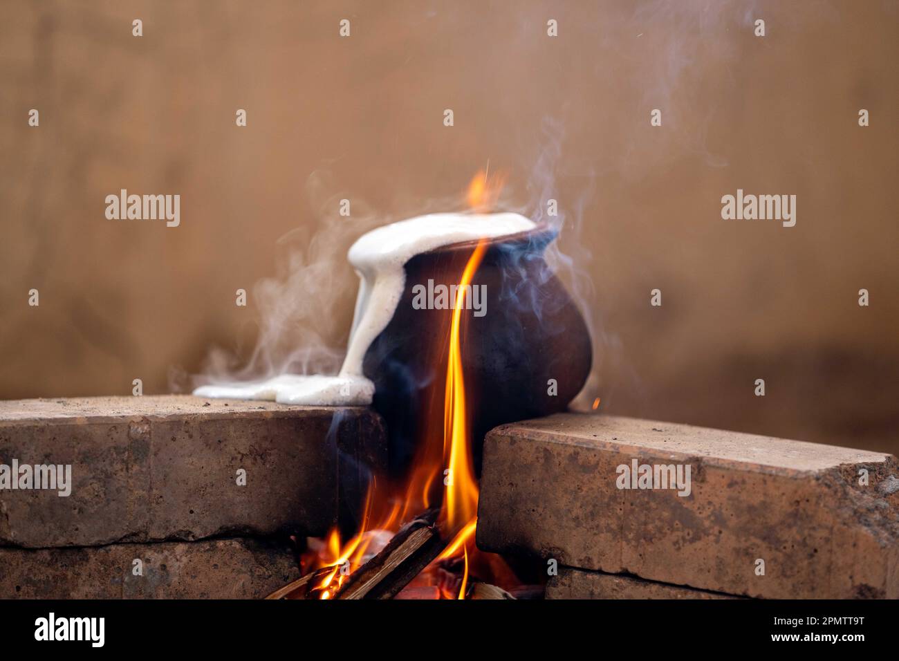 Weligama,Sri Lanka.14th April 2023. Sinhala and Tamil New year ...