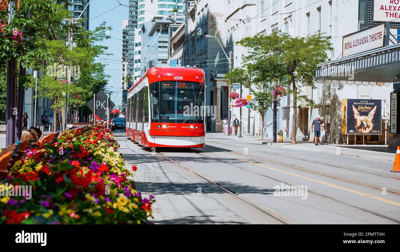 Toronto transit commision hi-res stock photography and images - Alamy