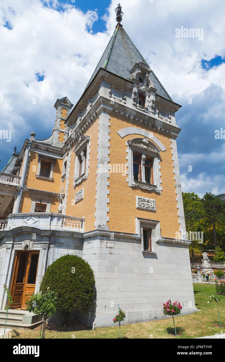 The Massandra Palace exterior, it is a Chateauesque villa of Emperor ...