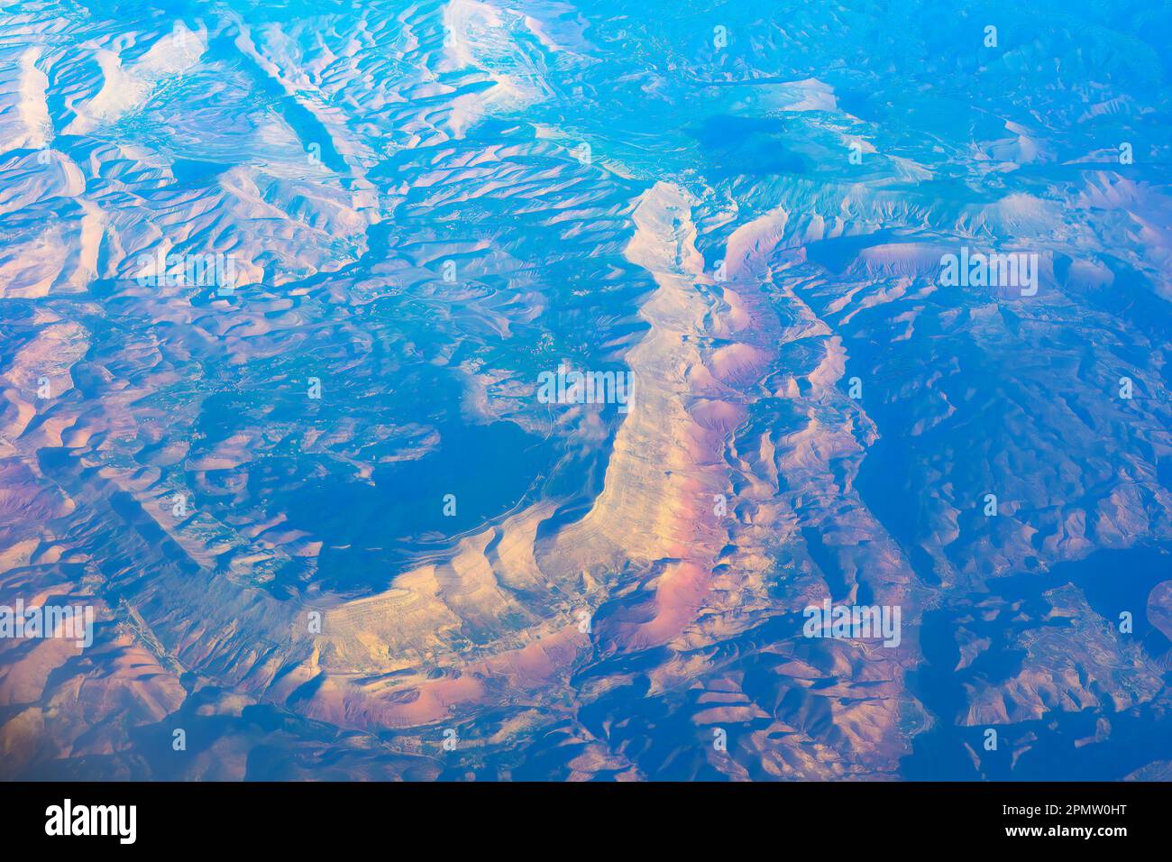 Map of mountainous terrain hi-res stock photography and images - Alamy