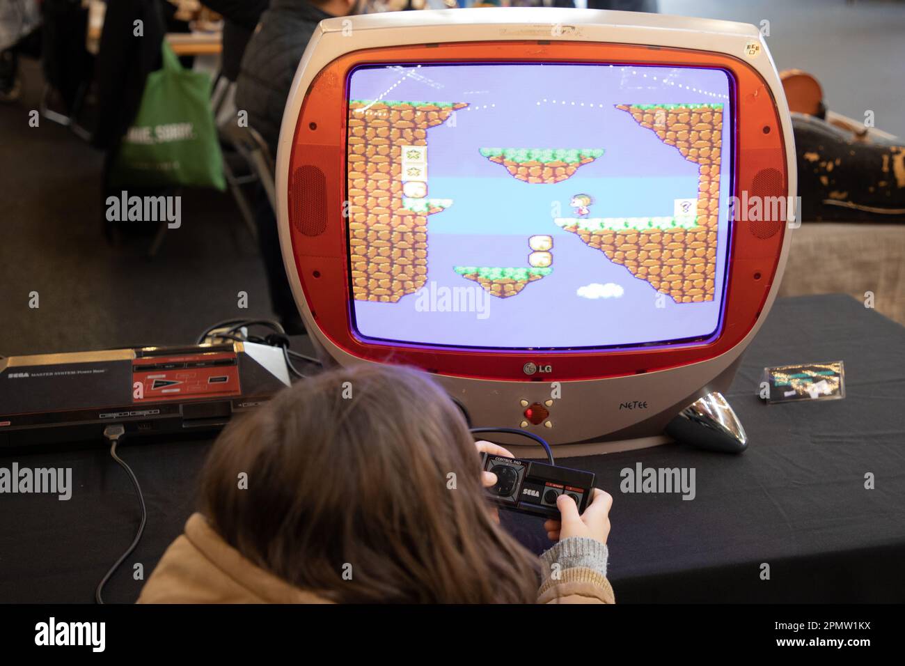 Lg gaming logo hi-res stock photography and images - Alamy