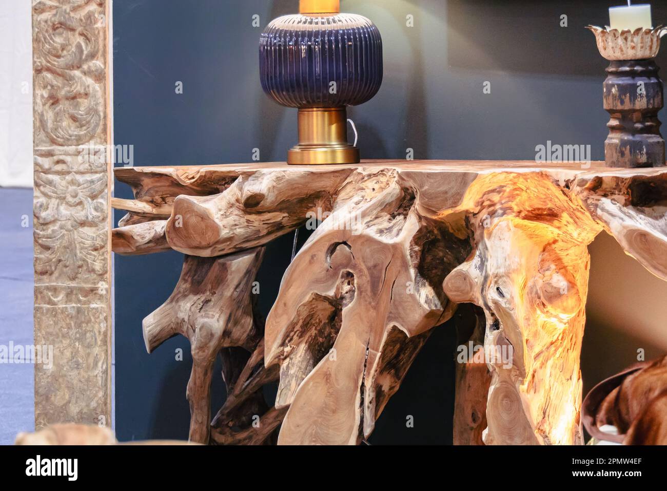 Table from the root of a tree. Tree trunk interior Stock Photo - Alamy