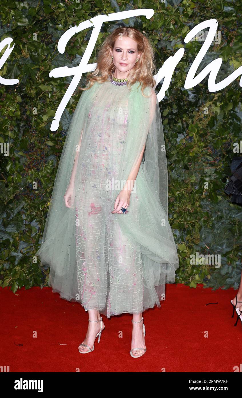 Poppy Delevingne attends The Fashion Awards 2021 at Royal Albert Hall ...