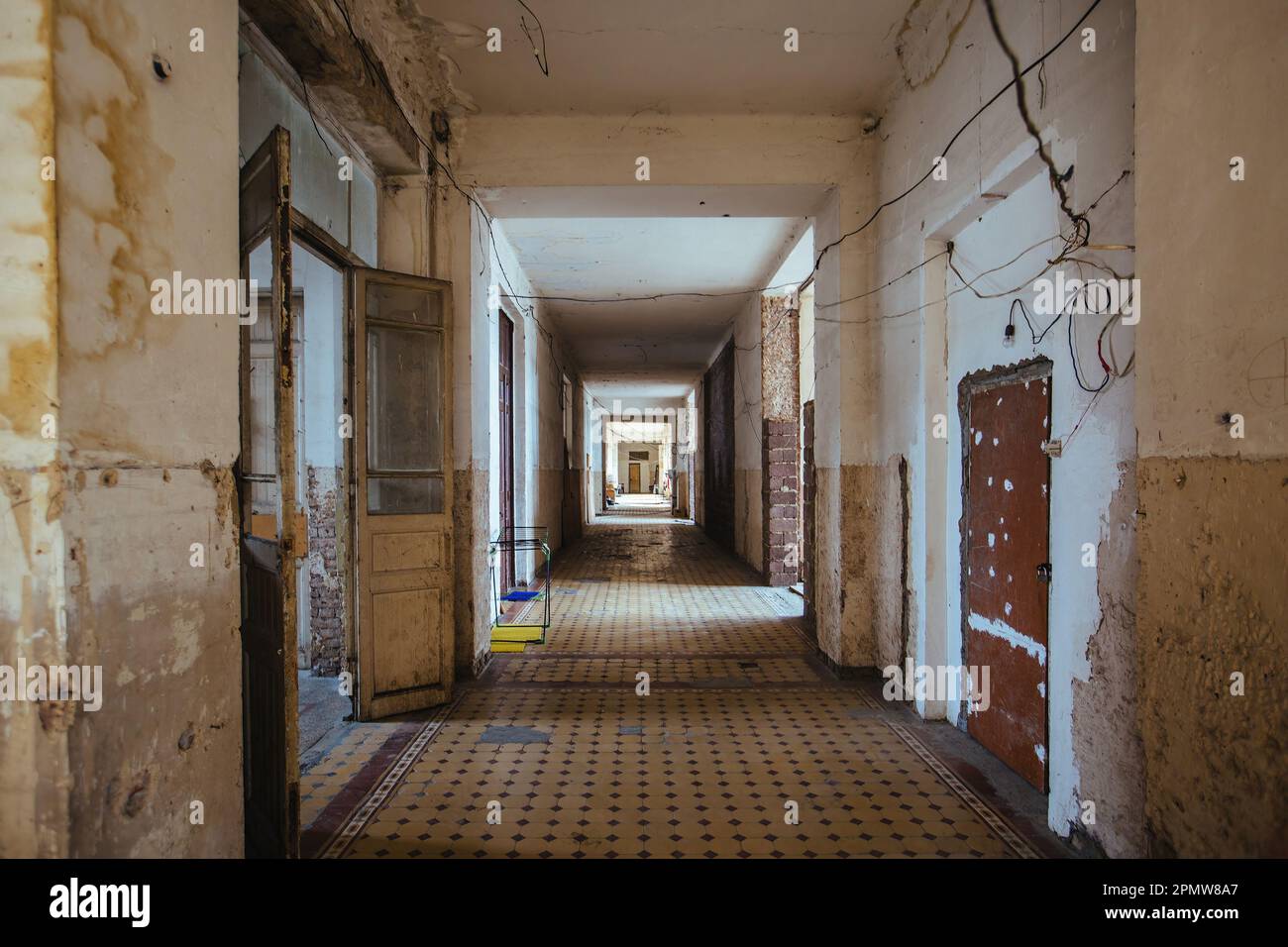 Appartment house hi-res stock photography and images - Alamy