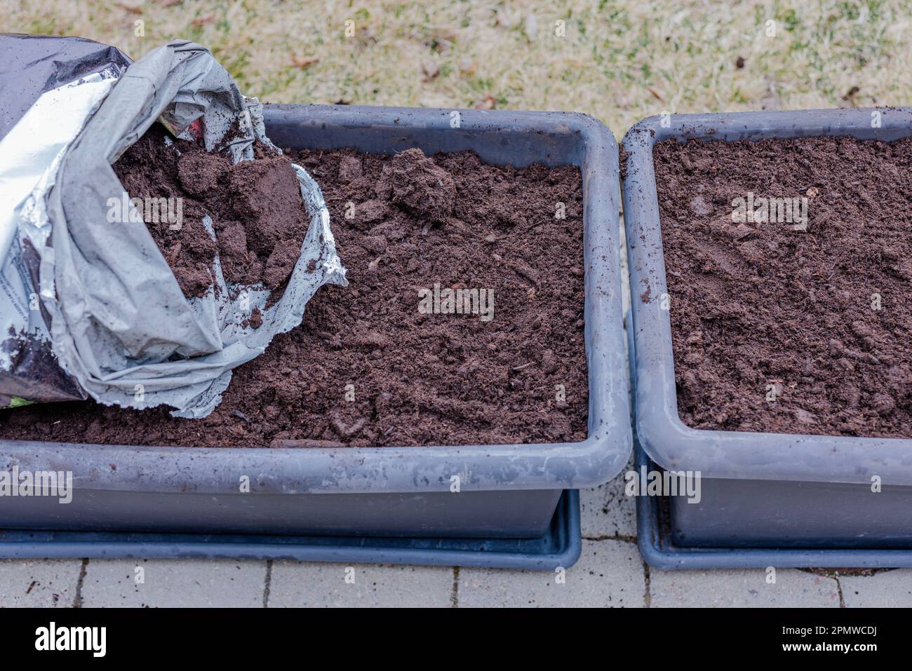 Bag of earth hi-res stock photography and images - Alamy