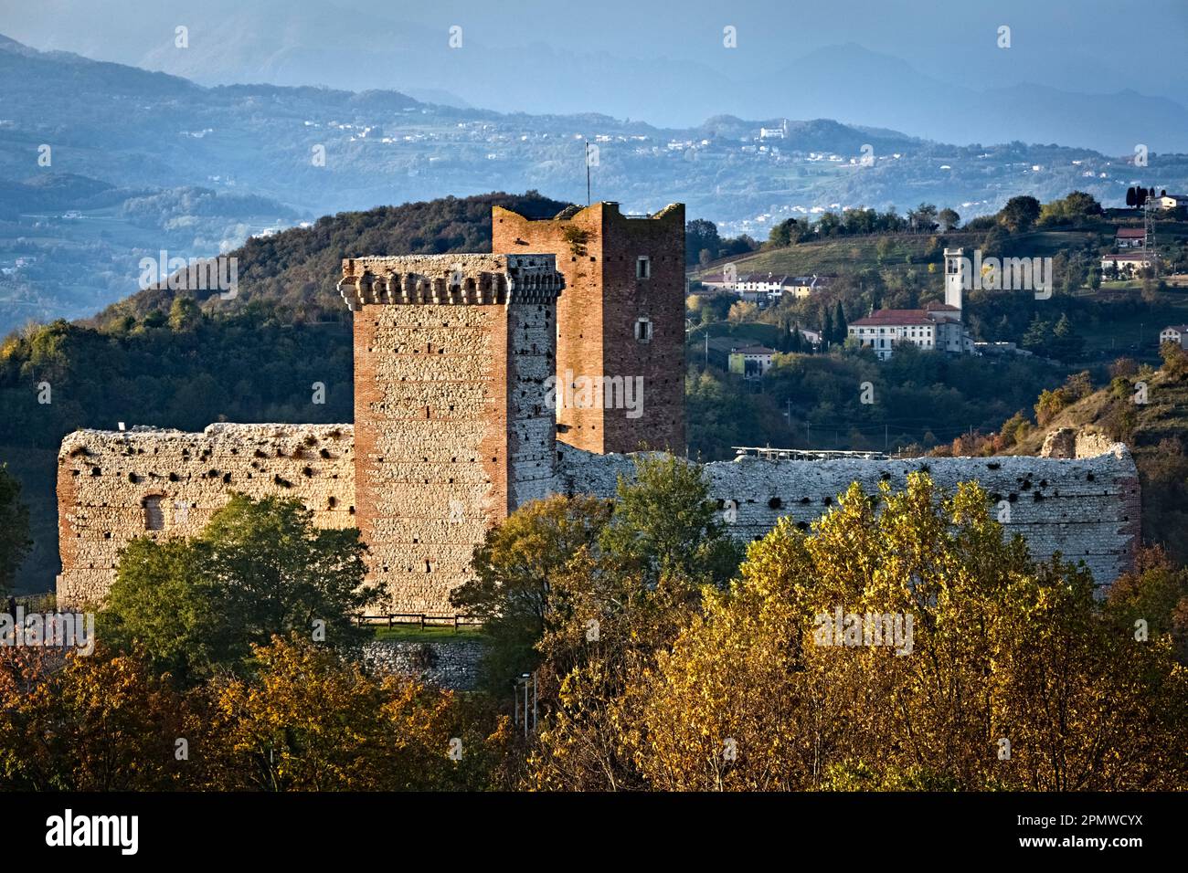 Romeo and juliets castle hi-res stock photography and images - Alamy