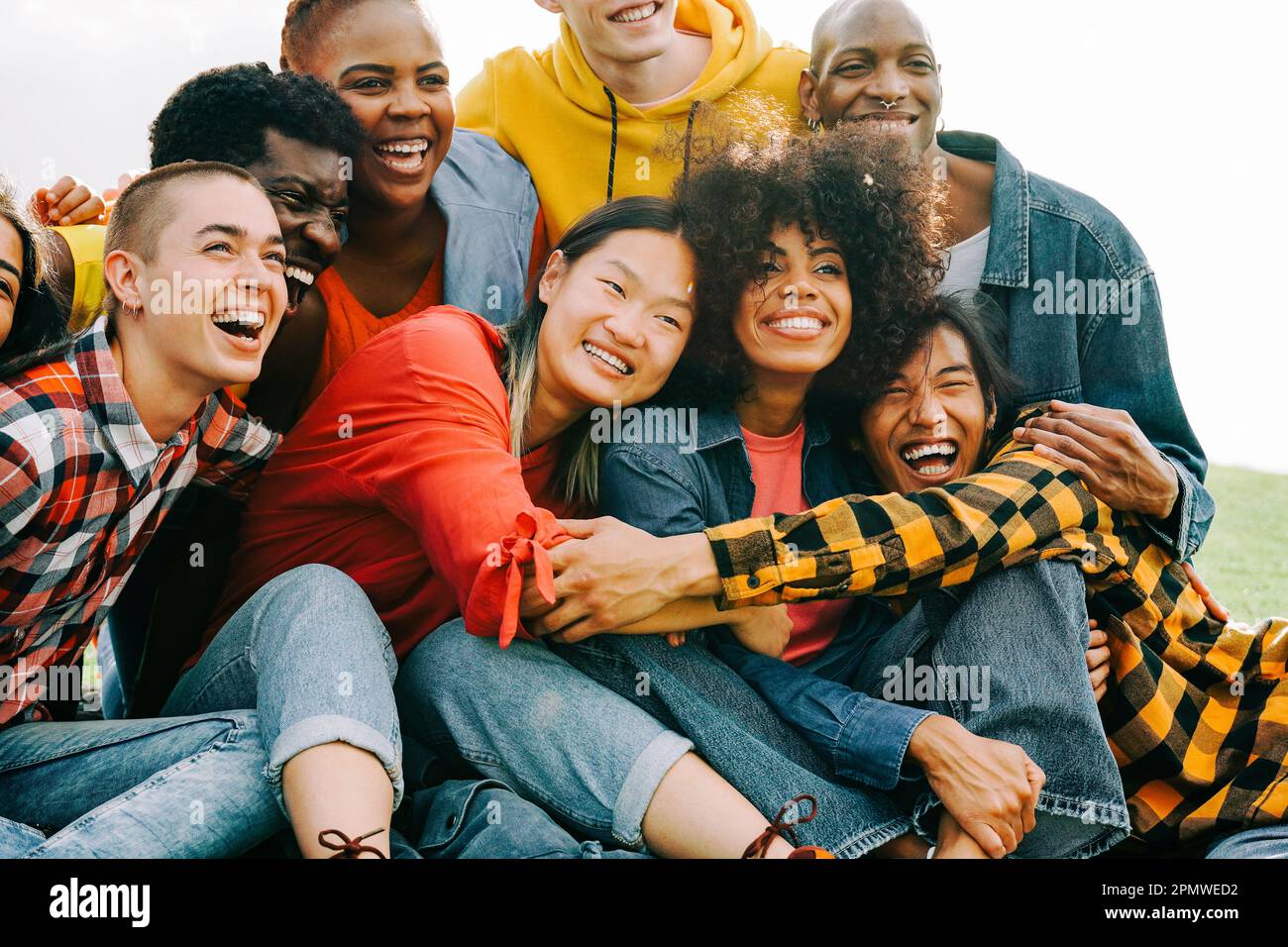 Gay asian men hi-res stock photography and images - Alamy