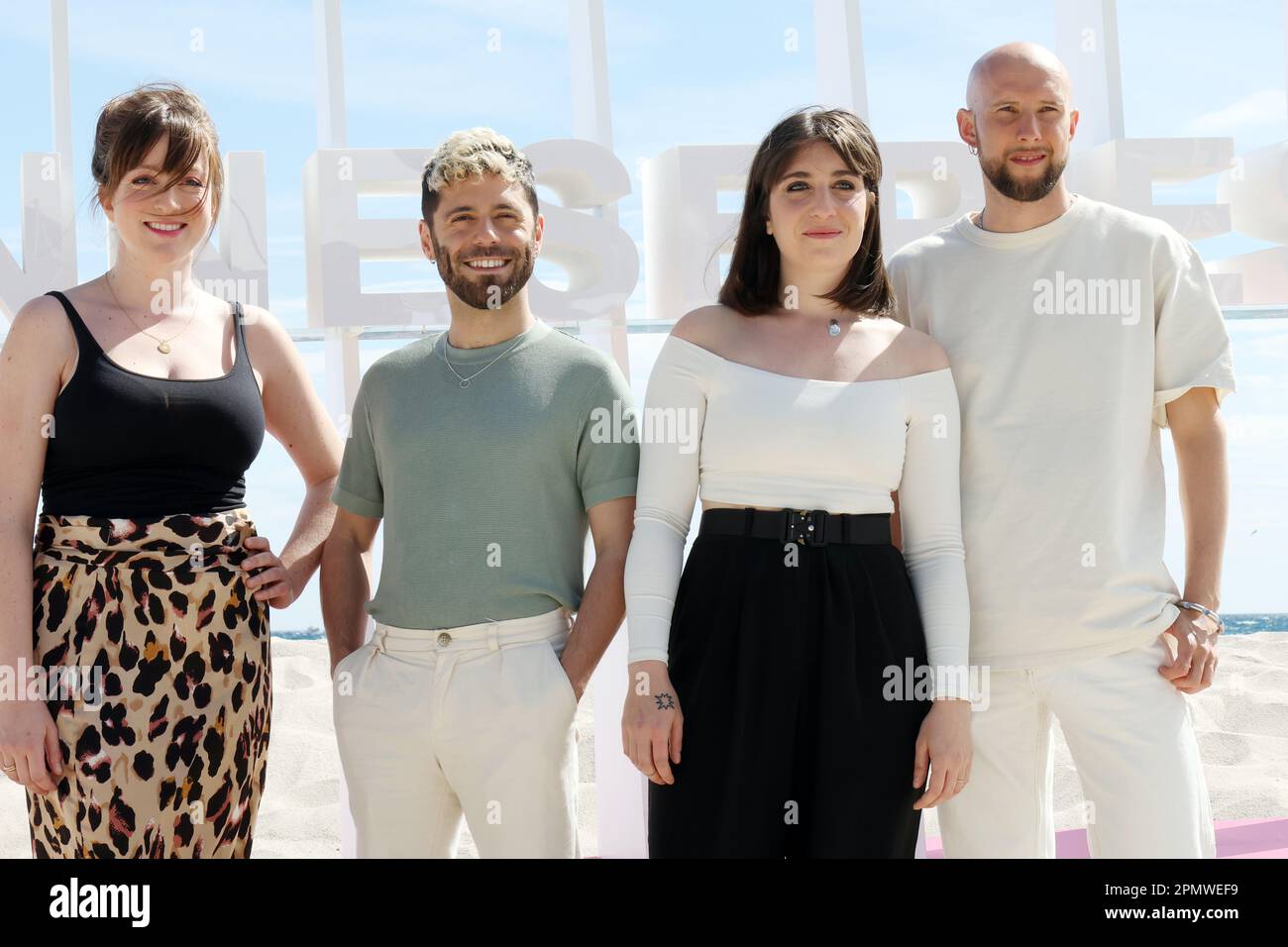 Sarah rashidian and lucas k jones hi-res stock photography and images ...