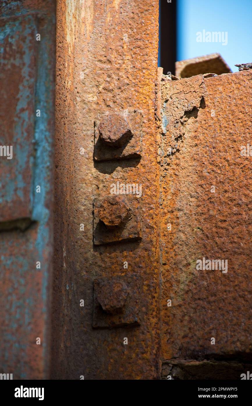 Rusty nuts and bolts hi-res stock photography and images - Alamy