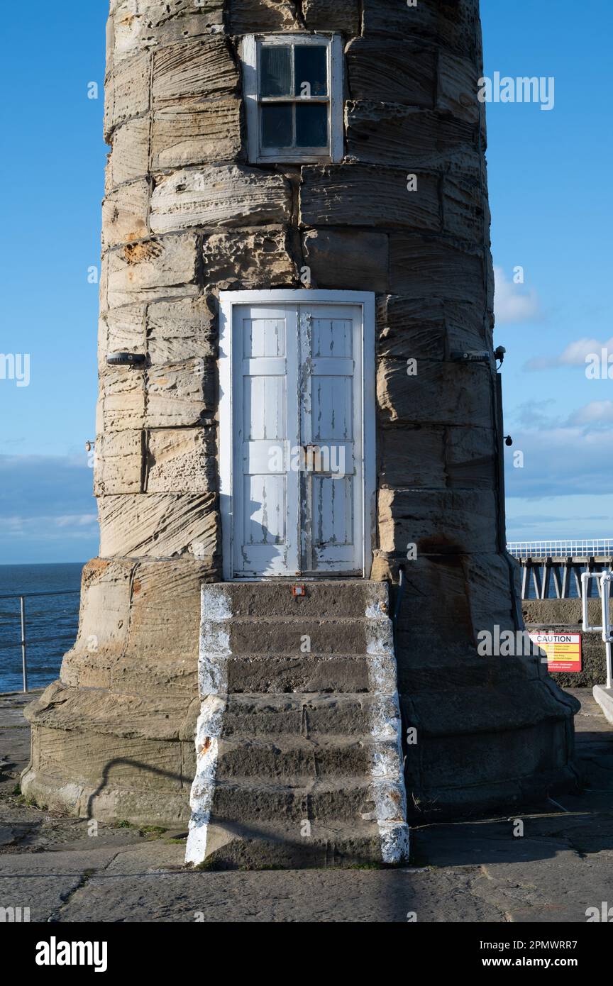 Whitby East Lighthouse Stock Photo - Alamy