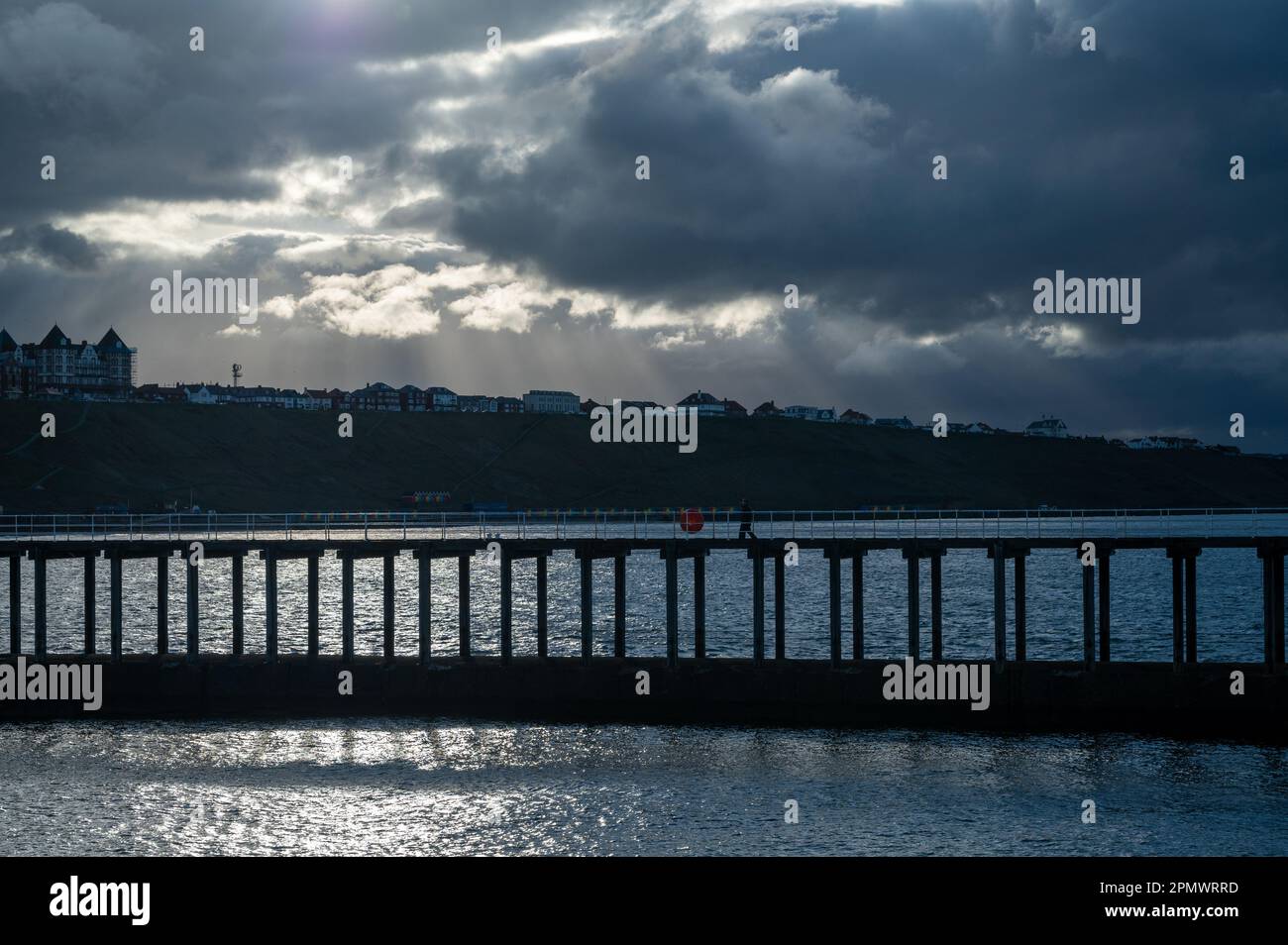 Whitby pier silhouette hi-res stock photography and images - Alamy