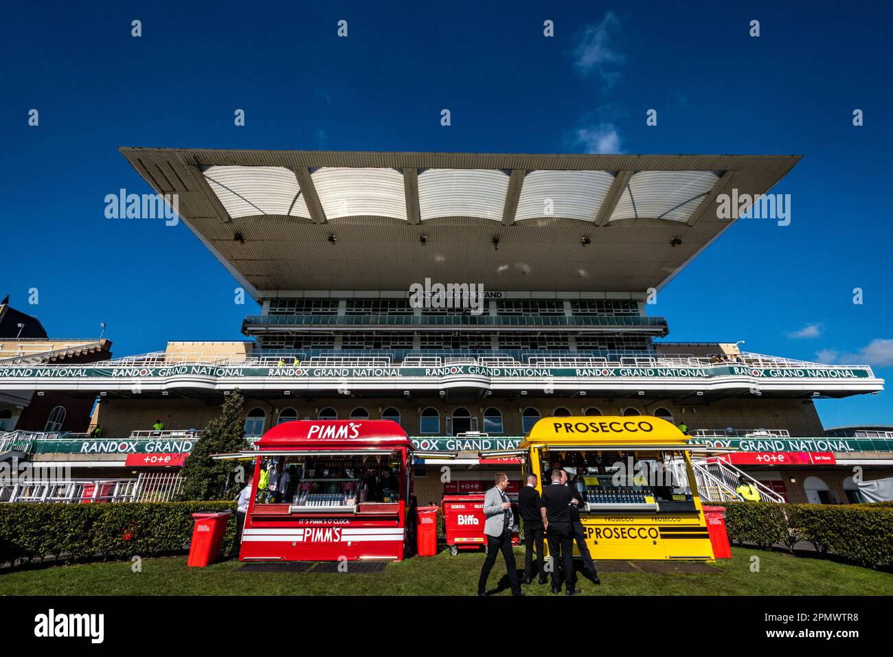 Aintree, UK. 15th Apr, 2023. 15th April 2023; Aintree Racecourse ...