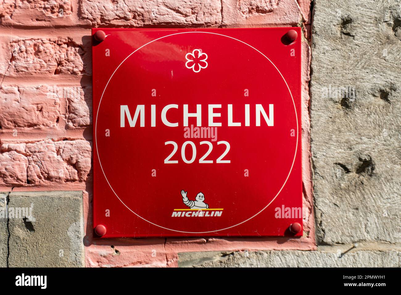 Reims, France - 15 October 2022 : Michelin restaurant 2022 logo sign ...