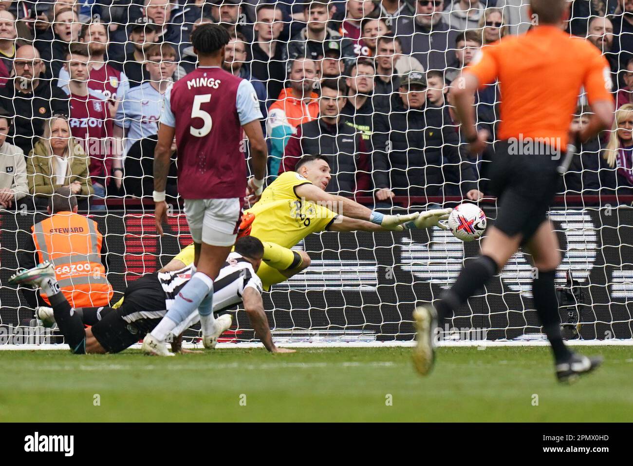 Aston Villa goalkeeper Emiliano Martinez saves Newcastle United's ...